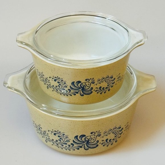 Pyrex | Kitchen | Vintage 97 Pyrex Casserole Homestead Cinderella Tan ...
